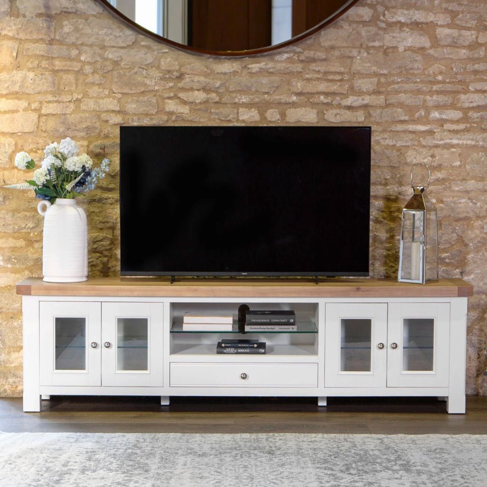 Clanfield White Large TV Unit with Glass Doors – Duck Barn Interiors