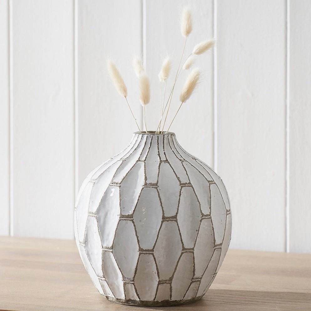 Gaudi White Stoneware Geometric Design Vase – Duck Barn Interiors